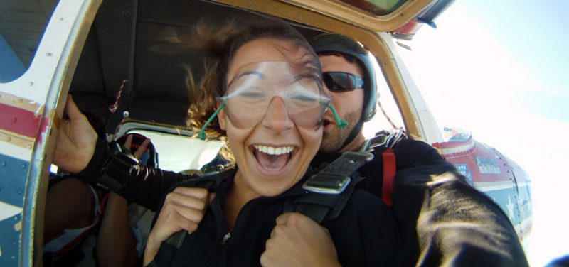 How To Work Up The Courage To Go Skydiving